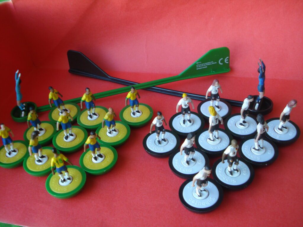 Subbuteo Original Set Equipos Brasil y Alemania – Subbuteo Fútbol Mesa ...